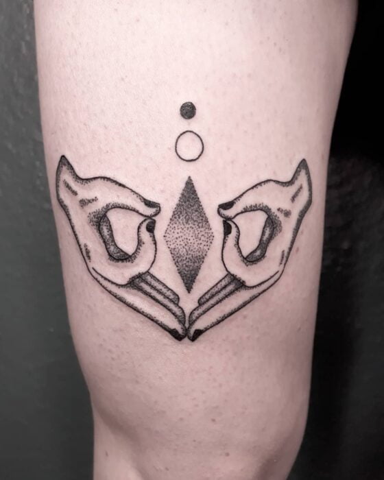 20 Beautiful Womb Tattoos Representing Femininity • Body Artifact