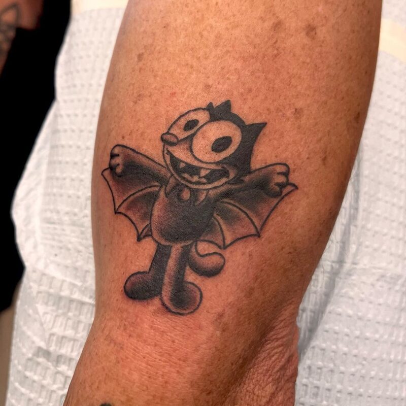24 Felix The Cat Tattoos For The Golden Age • Body Artifact