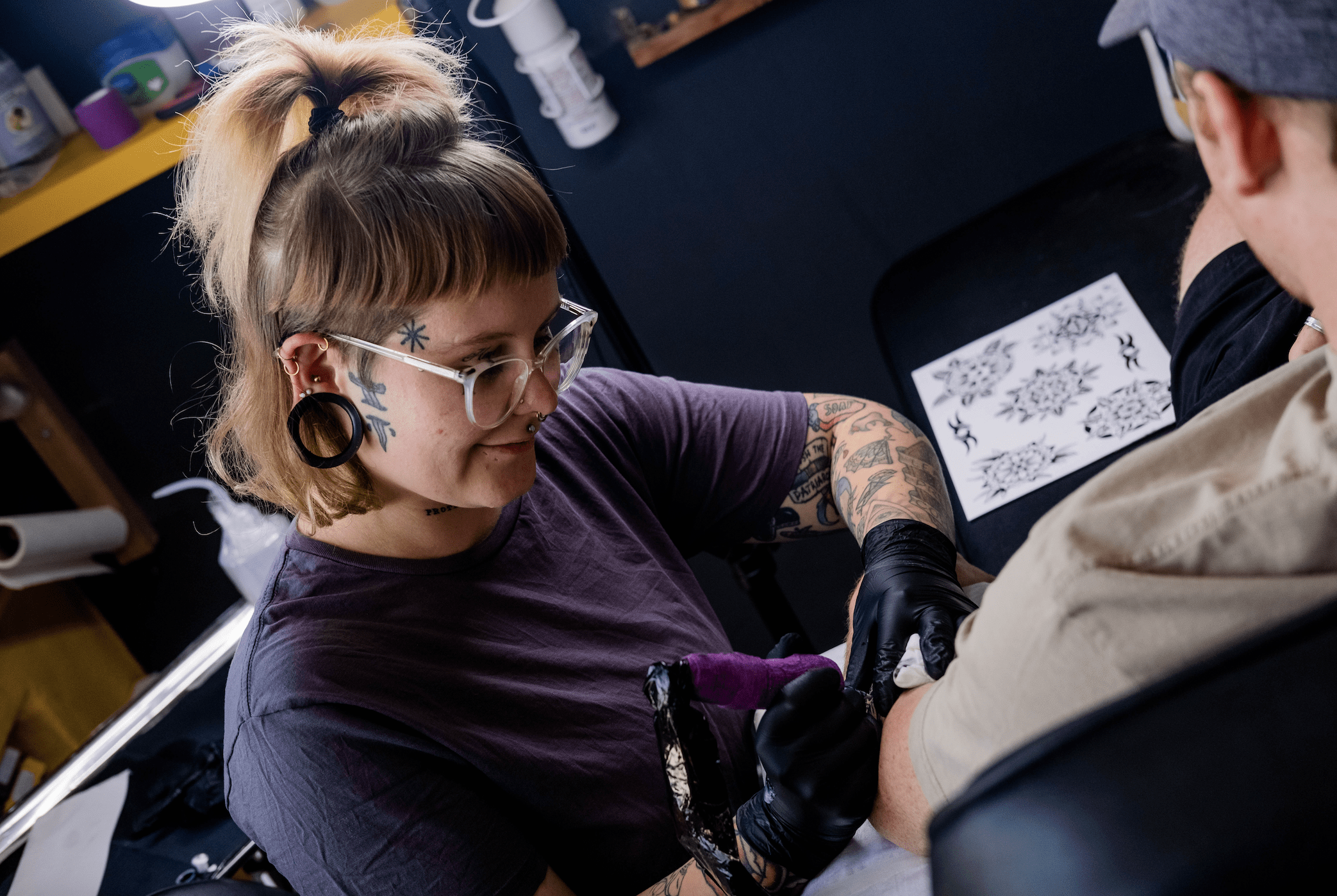 Tattoo Studio Etiquette: How To Not Be The Worst Client Ever • Body ...